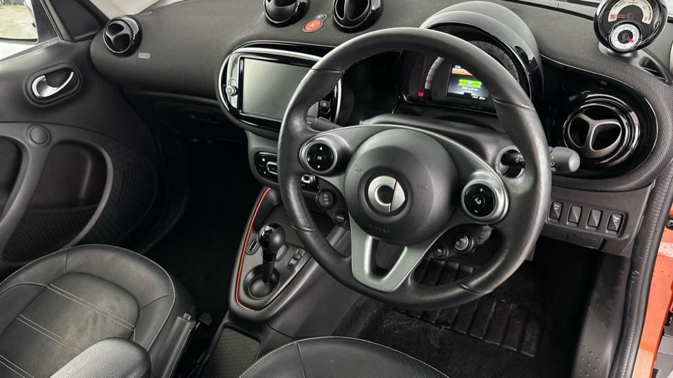 Used 2021 GREY smart forfour 60kW EQ Exclusive 17kWh 5dr Auto [22kWch ...