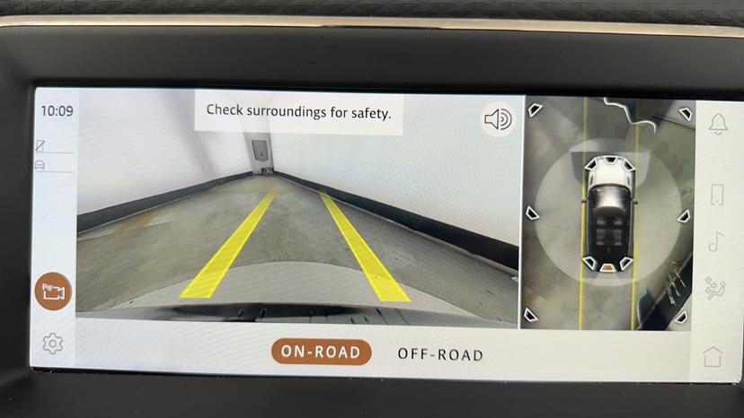 Used 2021 BLACK Land Rover Range Rover Evoque 2.0 D165 R-Dynamic 5dr ...