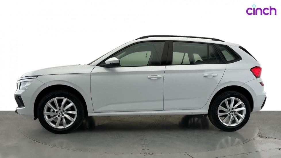 Used 2025 WHITE SKODA KAMIQ 1.0 TSI SE 5dr, 606 miles - cinch