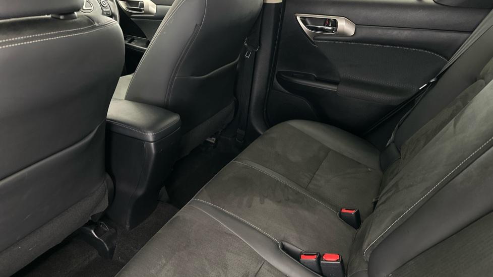 Used 2018 BLUE Lexus CT 200h 1.8 Luxury 5dr CVT, 61,756 miles - cinch