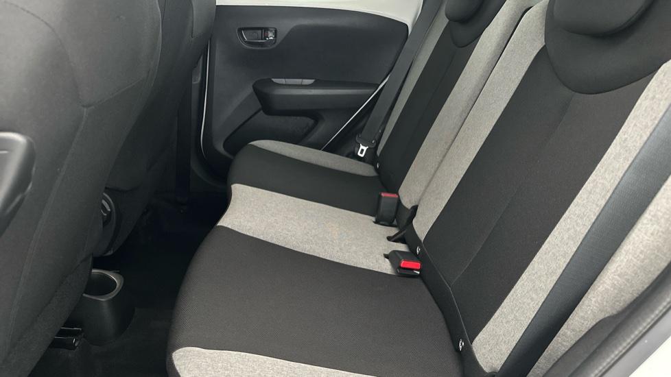 Used 2019 WHITE Citroen C1 1.0 VTi 72 ELLE 5dr, 28,652 miles - cinch