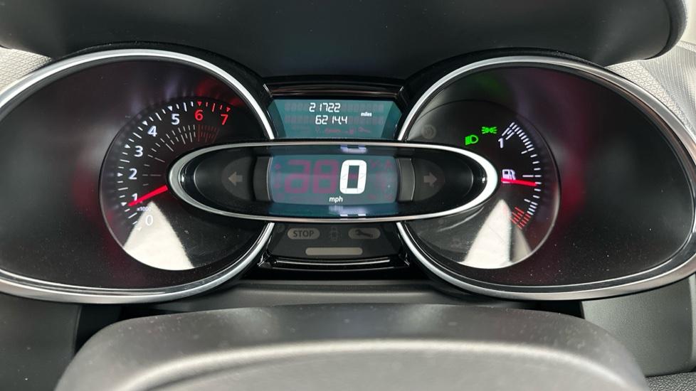 Used 2019 RED Renault Clio 0.9 TCE 90 GT Line 5dr, 21,722 miles - cinch