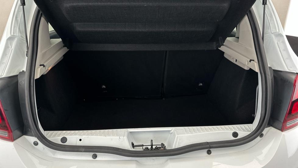 Used 2018 WHITE Dacia Sandero Stepway 0.9 TCe Ambiance 5dr, 30,756 ...