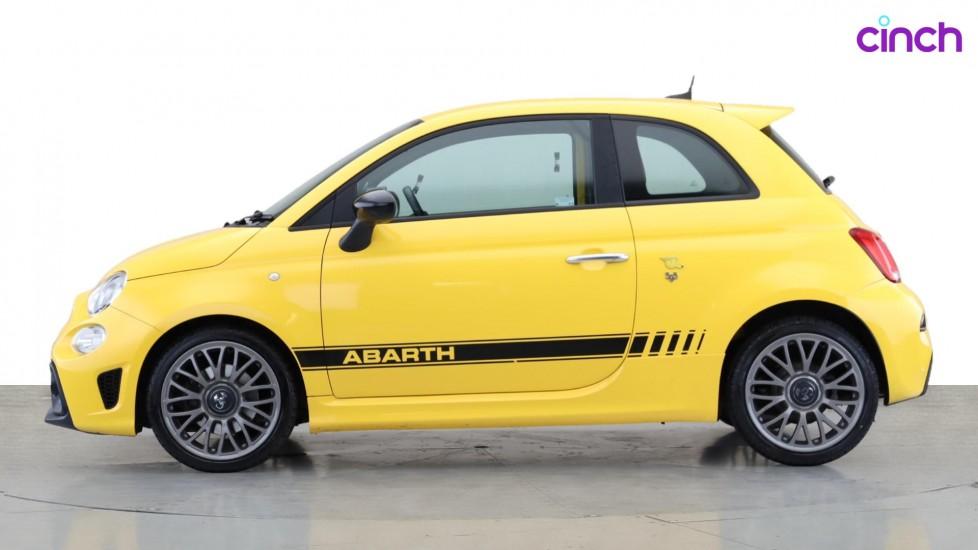 Used 2018 YELLOW Abarth 595 1.4 T-Jet 145 3dr, 40,910 miles - cinch