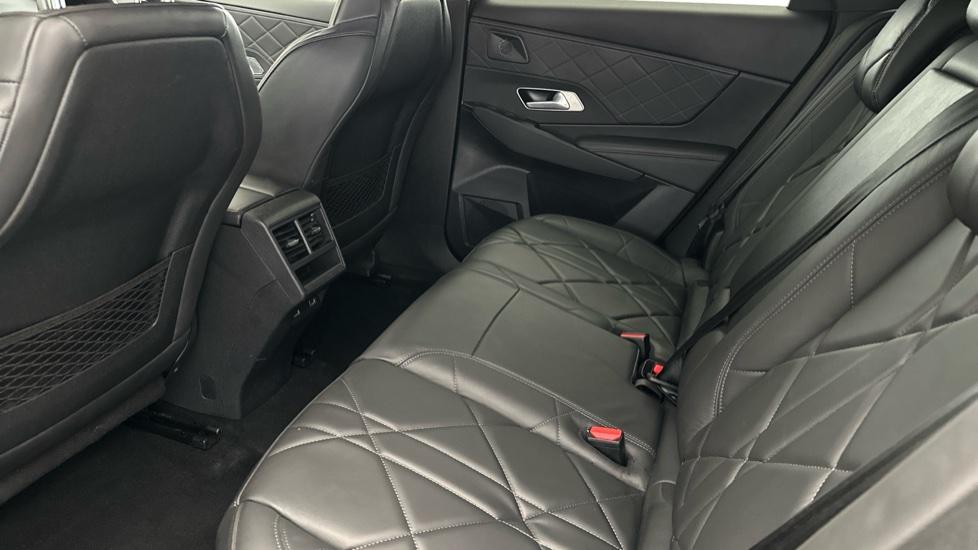 Used 2019 GREY DS DS 7 Crossback 2.0 BlueHDi Prestige 5dr EAT8, 51,929 ...