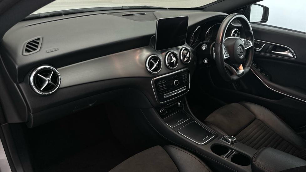 Used 2018 SILVER Mercedes-Benz CLA CLA 220d AMG Line Night Edition Plus ...
