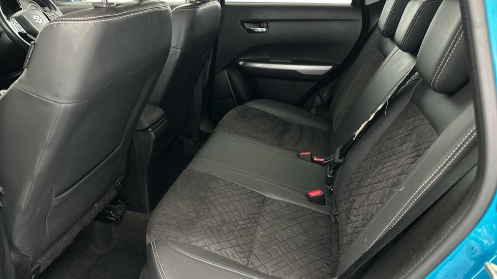 Used 2021 TURQUOISE Suzuki Vitara 1.4 Boosterjet 48V Hybrid SZ5 5dr ...