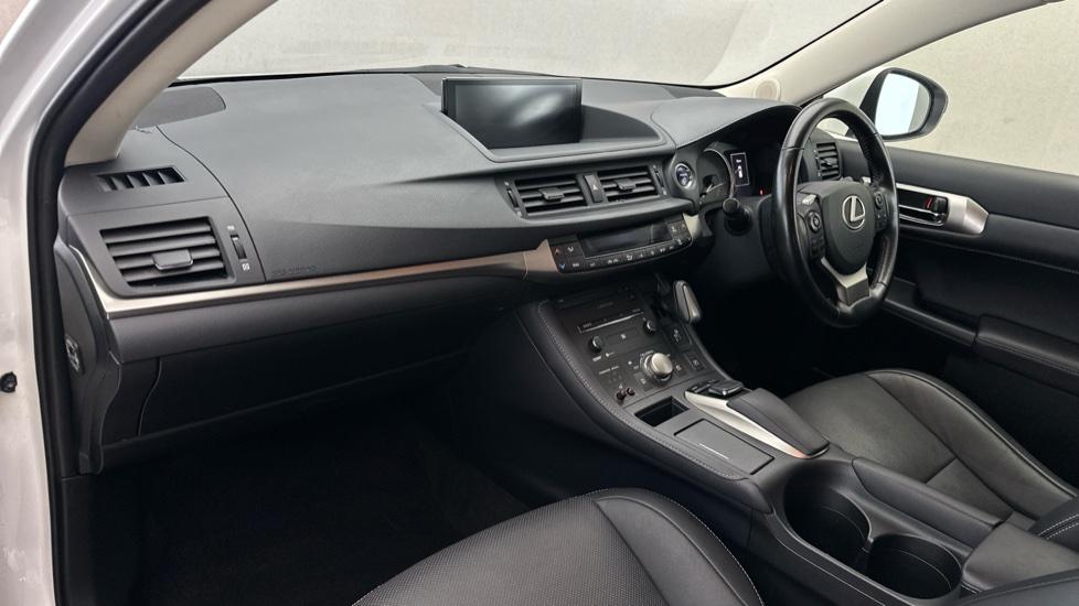 Used 2018 WHITE Lexus CT 200h 1.8 Luxury 5dr CVT, 32,899 miles - cinch