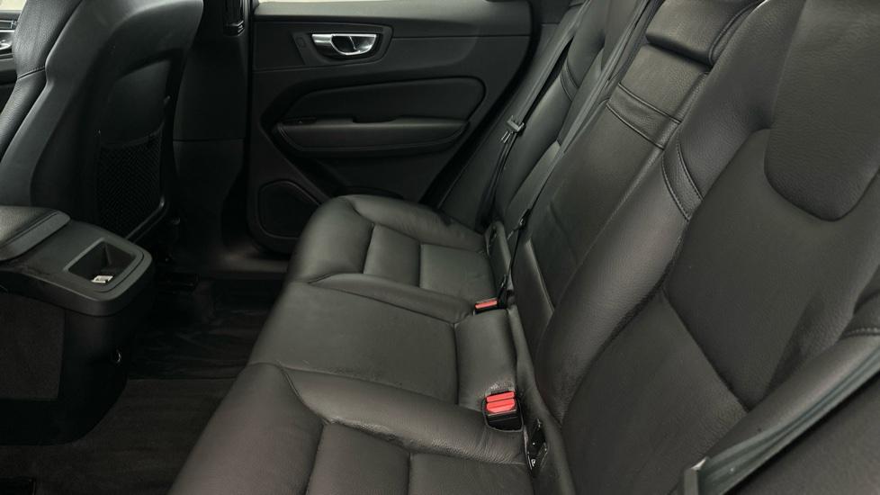 Used 2019 GREY Volvo XC60 2.0 T5 [250] Momentum 5dr Geartronic, 67,742 ...