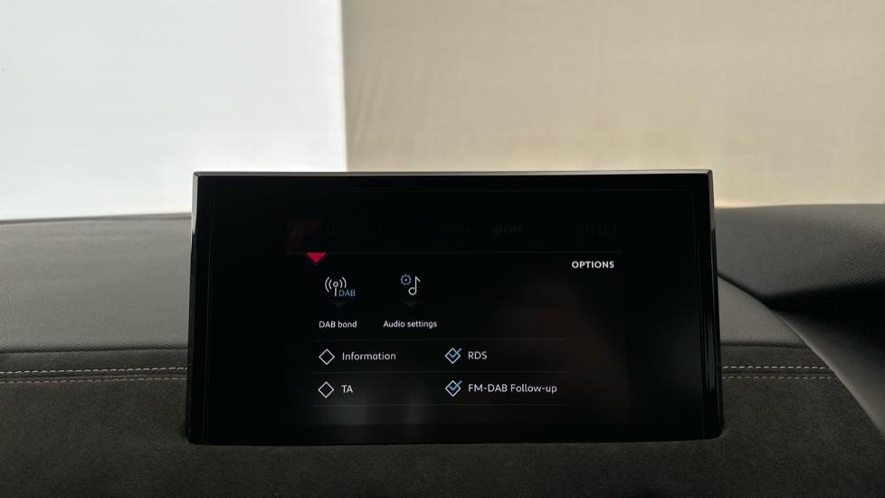 Used 2022 GREY DS DS 3 Crossback 100kW E-TENSE Performance Line 50kWh ...