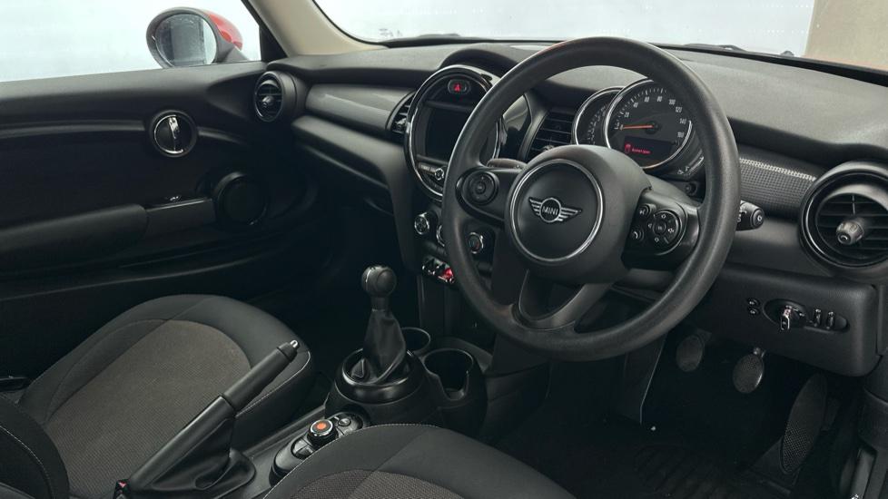 Used 2018 ORANGE MINI Hatchback 1.5 Cooper II 3dr, 42,317 miles - cinch