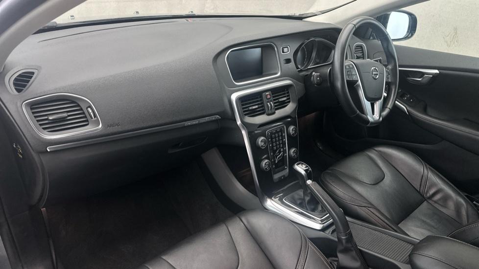 Used 2017 GREY Volvo V40 T3 [152] Cross Country Pro 5dr, 54,155 miles ...