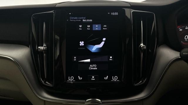 Used 2019 BLUE Volvo XC60 2.0 T4 190 Edition 5dr Geartronic, 29,471 ...