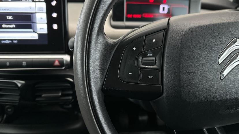 Used 2016 SILVER Citroen C4 Cactus 1.6 BlueHDi Feel 5dr [non Start Stop ...