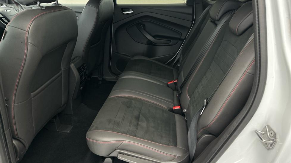 Used 2019 WHITE Ford Kuga 1.5 EcoBoost ST-Line 5dr Auto 2WD, 12,404 ...