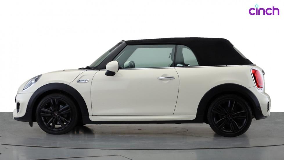 Used 2019 WHITE MINI Convertible 2.0 Cooper S Sport II 2dr, 26,241 ...