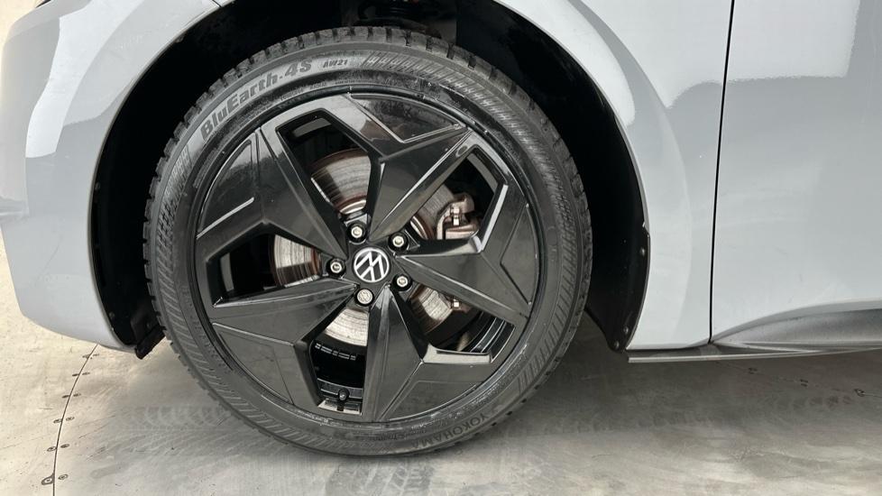 Used 2021 GREY Volkswagen ID.3 150kW Life Pro Performance 58kWh 5dr ...