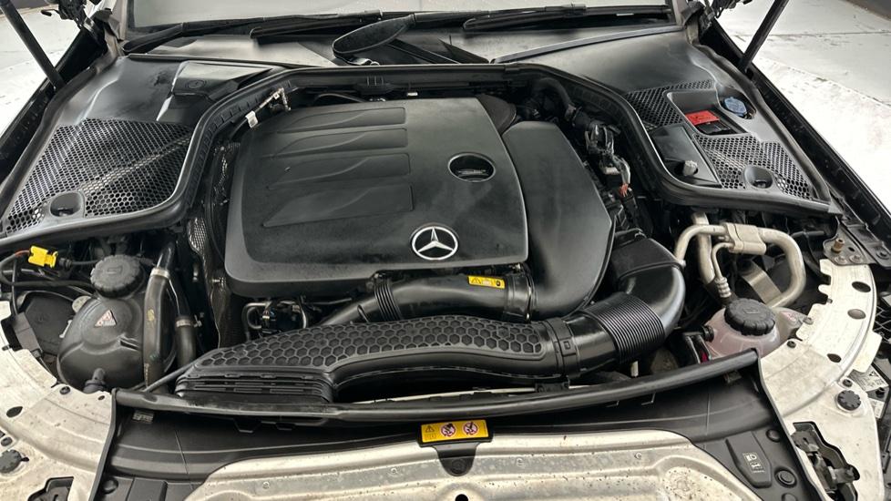 Used 2019 BLACK Mercedes-Benz C-Class C200 AMG Line Premium 5dr 9G ...