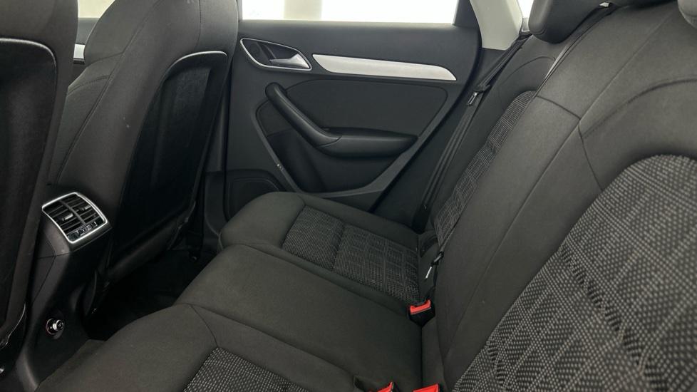 Used 2017 BLUE Audi Q3 1.4T FSI Sport 5dr S Tronic, 62,004 miles - cinch