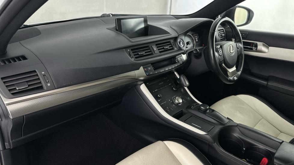 Used 2018 WHITE Lexus CT 200h 1.8 F-Sport 5dr CVT, 39,695 miles - cinch