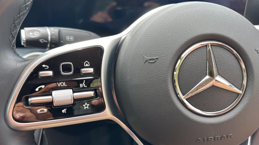 Used 2020 BLACK Mercedes-Benz E-Class E300e SE 4dr 9G-Tronic, 10,055 ...