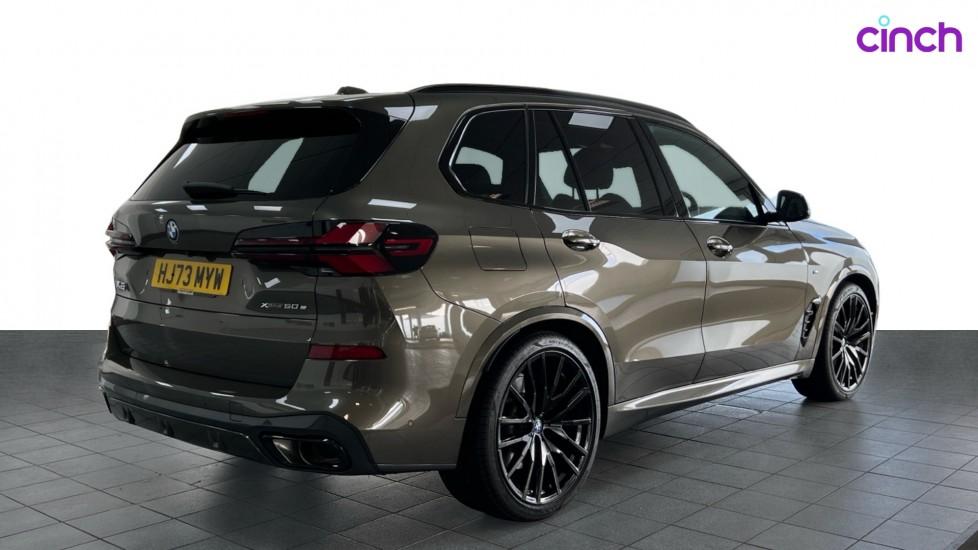 Used 2023 GREEN BMW X5 xDrive50e M Sport 5dr Auto [Tech/Pro Pack ...