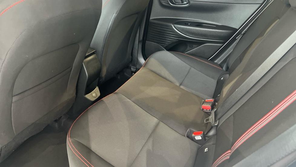 Used 2022 WHITE Hyundai i20 1.0T GDi 48V MHD 120 N Line 5dr, 38,986 ...