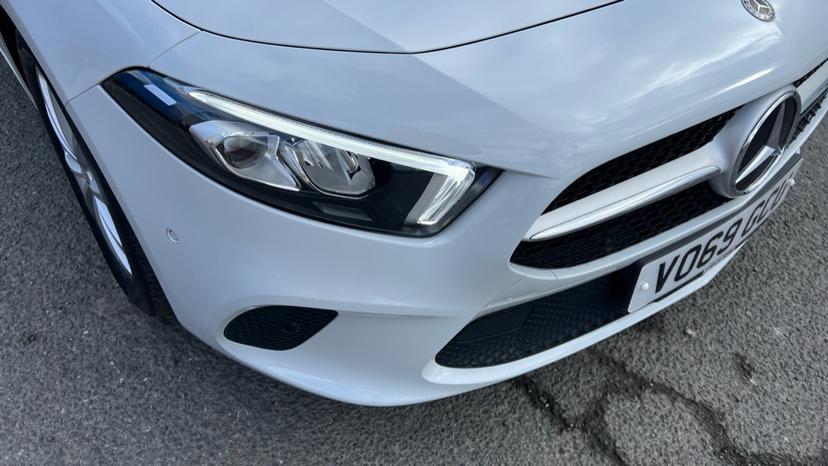 Used 2019 WHITE Mercedes-Benz A-Class A180 Sport Executive 5dr Auto ...