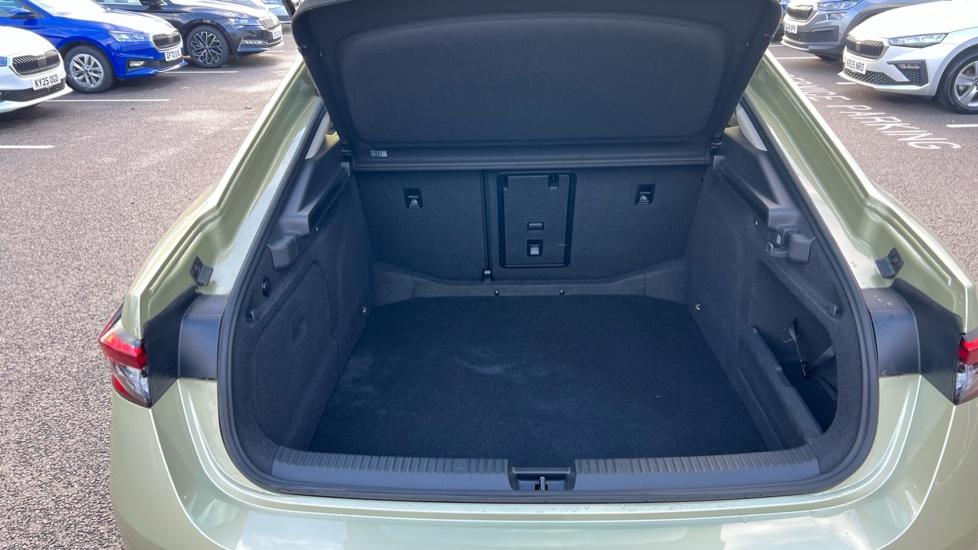 Used 2025 YELLOW SKODA SUPERB 1.5 TSI e-TEC SE Technology 5dr DSG ...