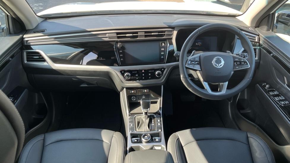 Used 2025 WHITE KGM Korando 1.5 K35 5dr Auto, 783 miles - cinch