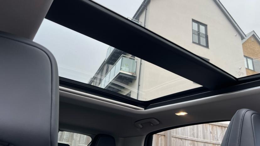 Used 2023 BLACK Nissan Ariya 178kW Evolve 87kWh 22kWCh 5dr Auto, 4,590 ...