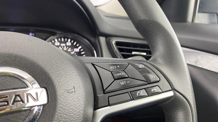 Used 2020 BLUE Nissan X-Trail 1.7 dCi Visia 5dr, 64,041 miles - cinch