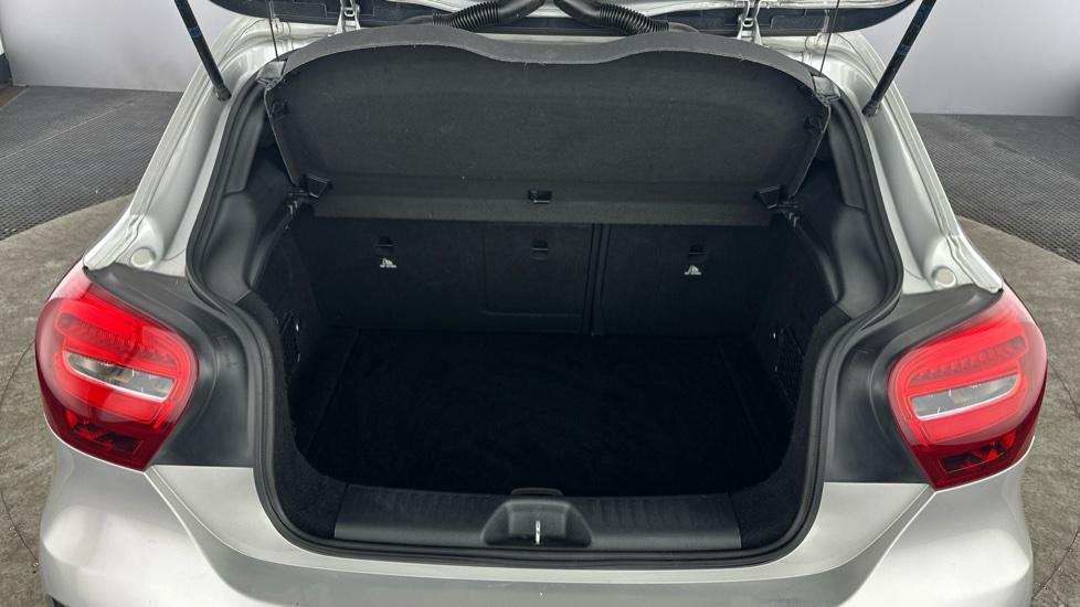 Used 2016 SILVER Mercedes-Benz A-Class A180d AMG Line Executive 5dr ...