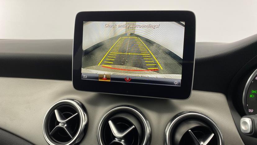 Mercedes-Benz GLA | cinch