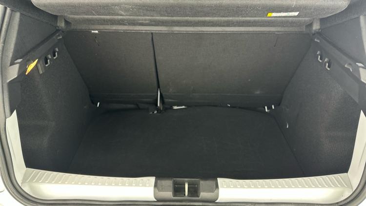 Used 2022 WHITE Dacia Sandero Stepway 1.0 TCe Essential 5dr, 35,091 ...