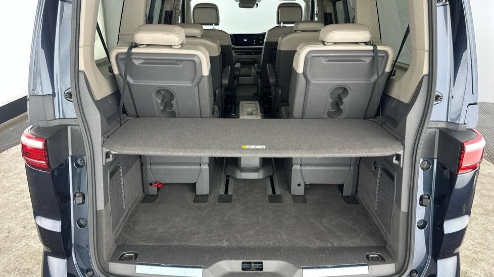 Used 2022 BLUE Volkswagen Multivan 2.0 TSI Style 5dr LWB DSG [6 Seat ...