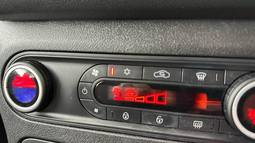 Used 2017 WHITE MG MG3 1.5 VTi-TECH 3Form Sport 5dr [Start Stop ...