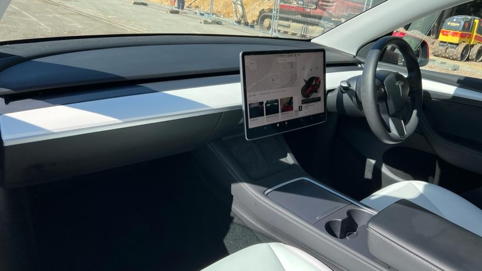 Used 2022 RED Tesla Model Y Long Range AWD 5dr Auto, 20,028 miles - cinch