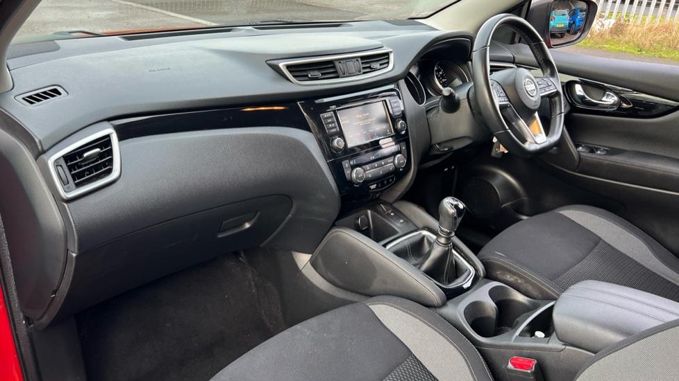 Used 2020 RED Nissan Qashqai 1.3 DiG-T Acenta Premium 5dr, 70,346 miles ...