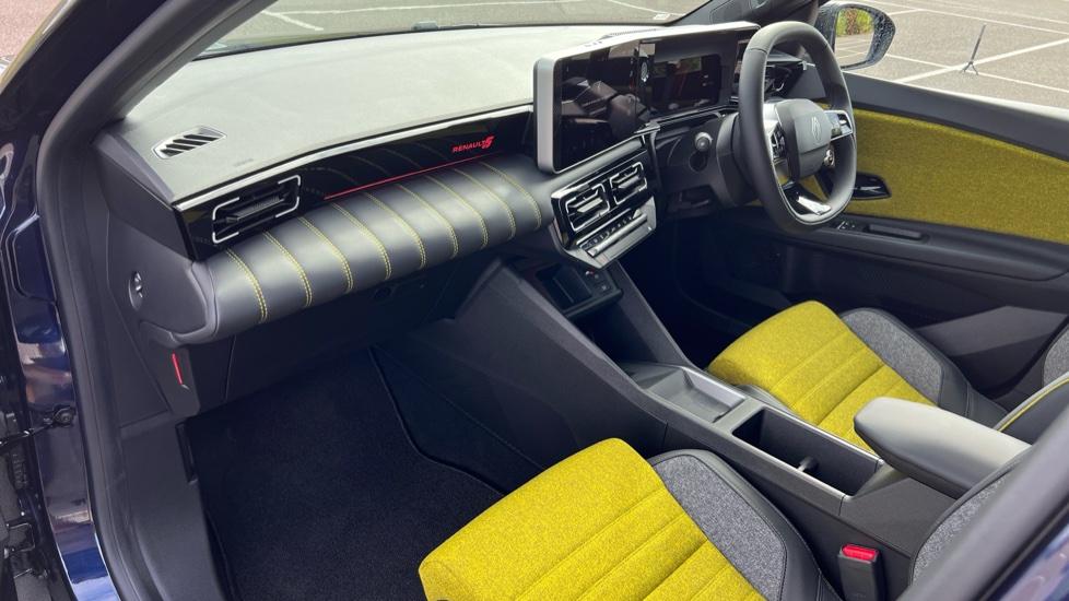 Used 2025 BLUE Renault 5 E-Tech 110kW Iconic Five Comfort Range 52kWh ...