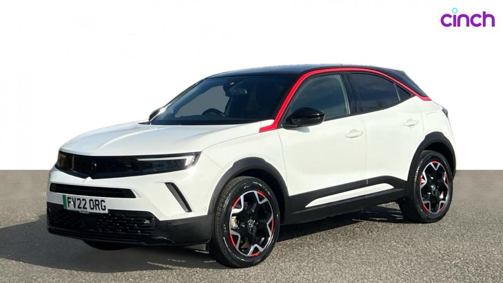 Used 2022 WHITE Vauxhall Mokka-e 100kW SRi Premium 50kWh 5dr Auto ...