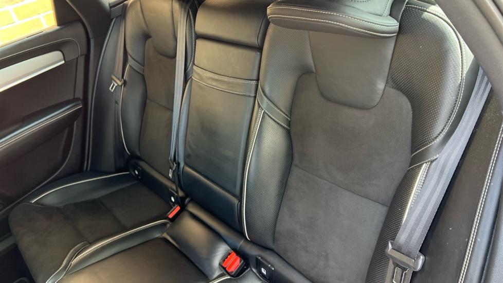 Used 2018 GREY Volvo V90 2.0 D4 R DESIGN 5dr Geartronic, 58,938 miles ...