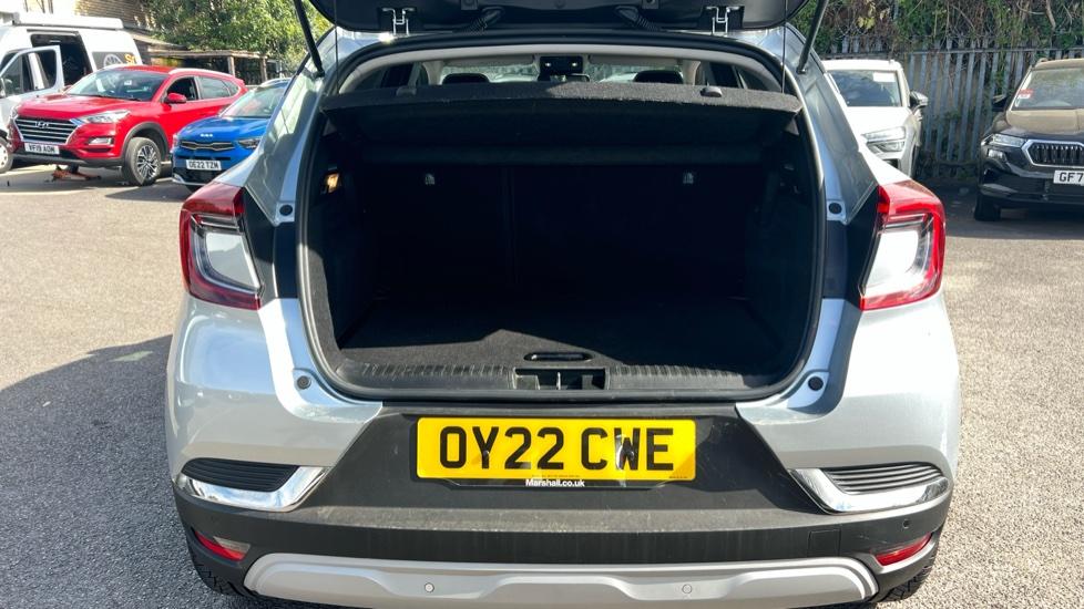 Used 2022 GREY Renault Captur 1.6 E-TECH Hybrid 145 S Edition 5dr Auto ...