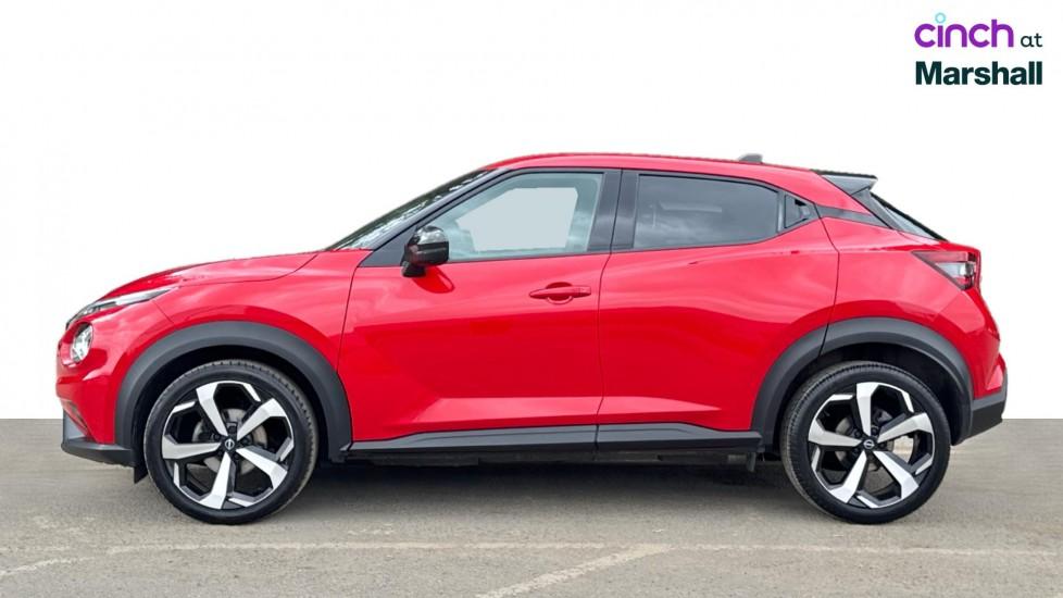 Used 2022 RED Nissan Juke 1.0 DiG-T 114 Tekna 5dr, 19,444 miles - cinch