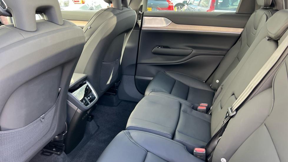 Used 2025 BLUE Volvo EX90 300kW Twin Motor Ultra 111kWh 5dr Auto, 5,340 ...