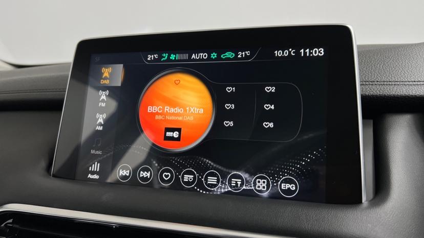 Used 2021 RED MG HS 1.5 T-GDI Exclusive 5dr, 17,740 miles - cinch