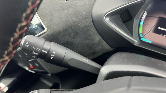 Used 2021 GREY DS DS 3 Crossback 100kW E-TENSE Performance Line + 50kWh ...