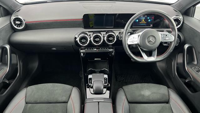 Used 2019 BLACK Mercedes-Benz A-Class A220 AMG Line 5dr Auto, 32,707 ...