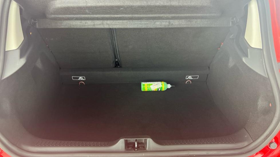 Used 2015 RED Renault Clio 1.5 dCi 90 Dynamique Nav 5dr, 69,302 miles ...