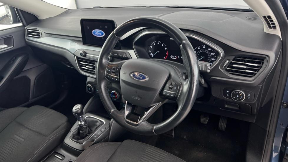 Used 2020 BLUE Ford Focus 1.0 EcoBoost 125 Active 5dr, 54,934 miles - cinch